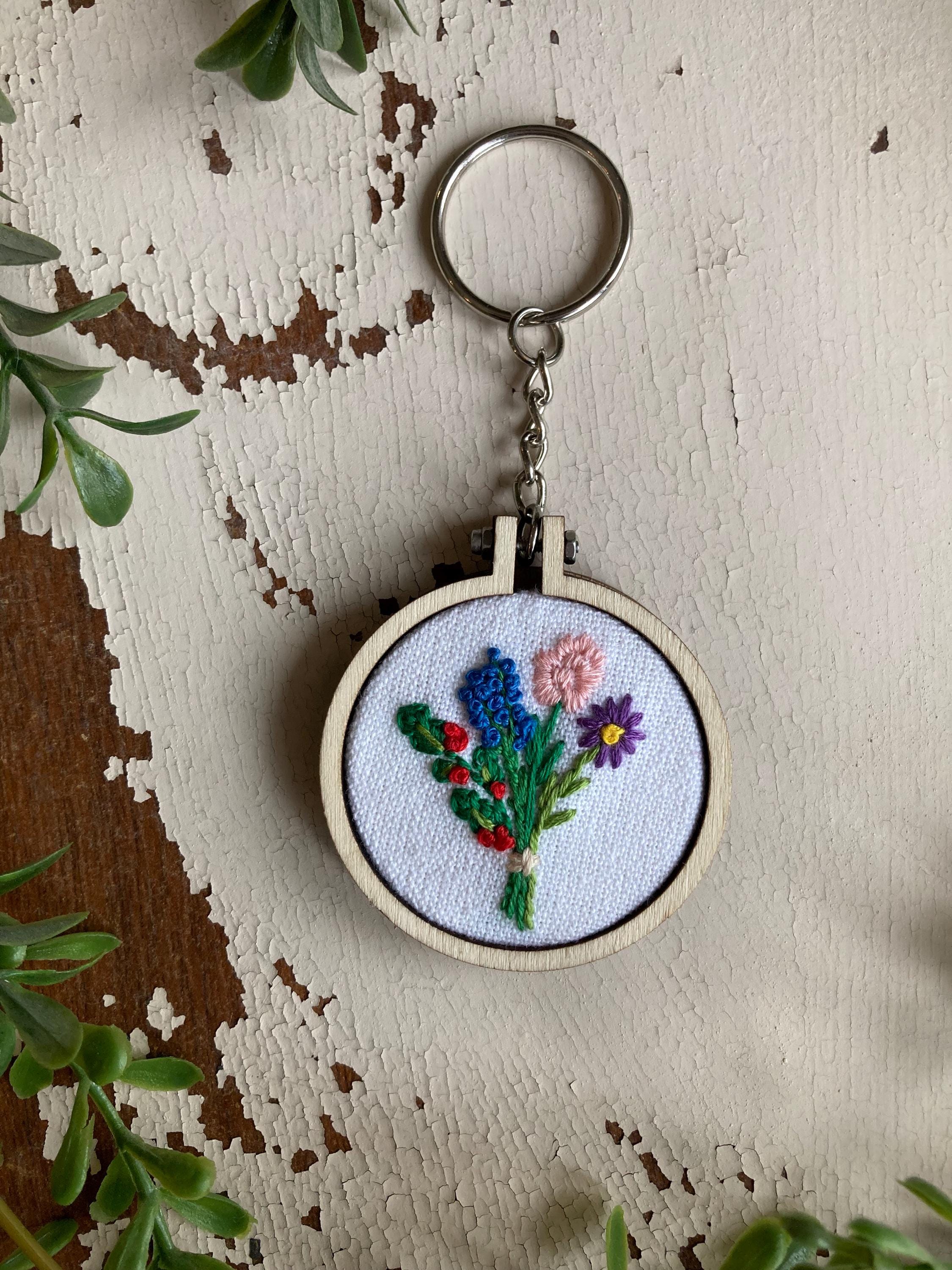 Birth Flower Bouquet Hand Embroidered Keychain Mother's Day Birthday ...