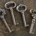 Skeleton Keys REPRODUCTION Fancy Cabinet FOLDING Keys With Ornate Bows ...