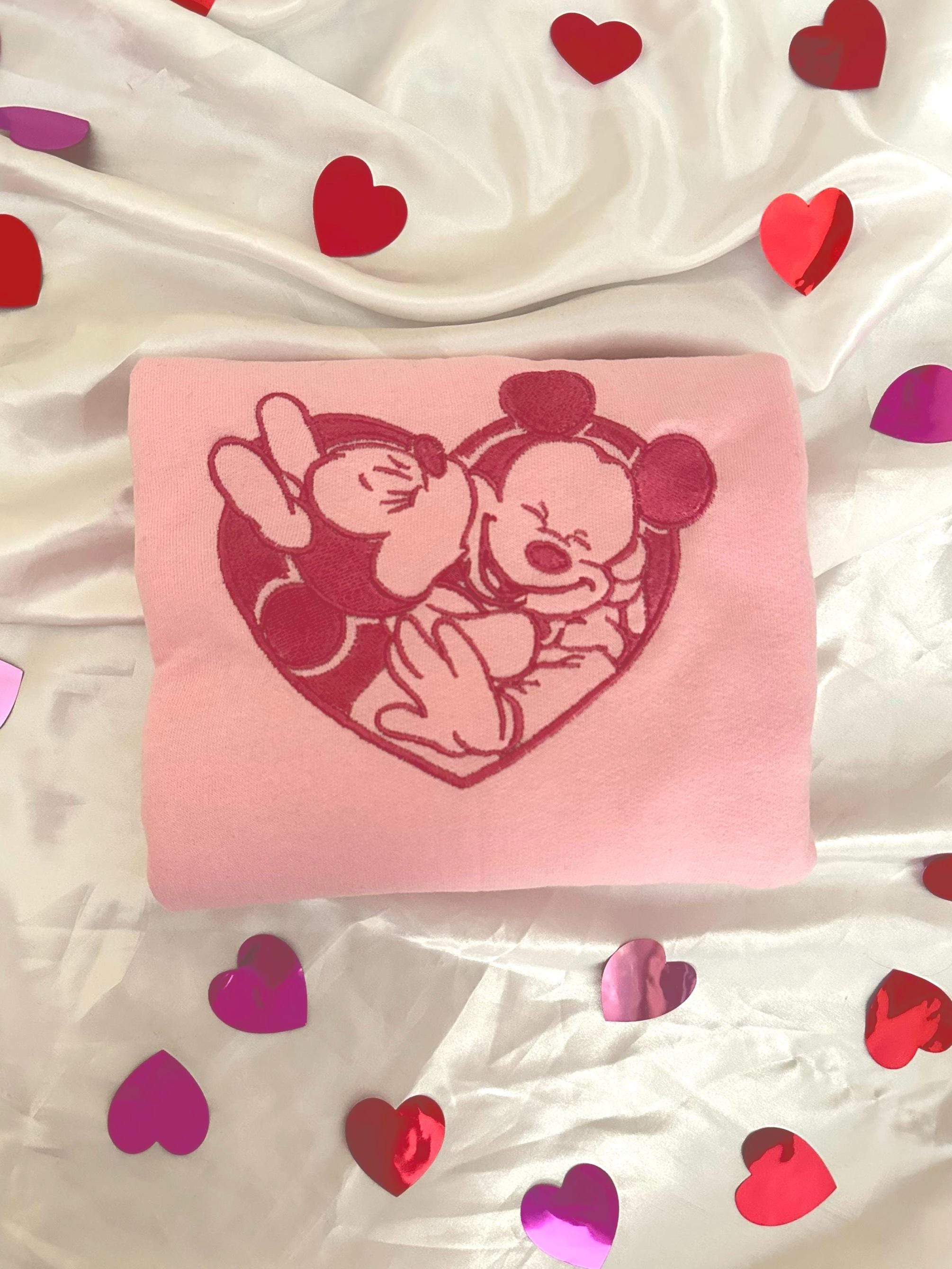 Sweethearts Nite Mouse Heart Outline Embroidered Crewneck - Etsy