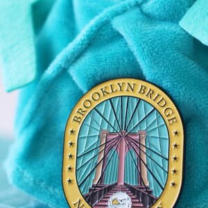 New York Travel Enamel Pins - Brooklyn Bridge Pin, New York Gift, New ...