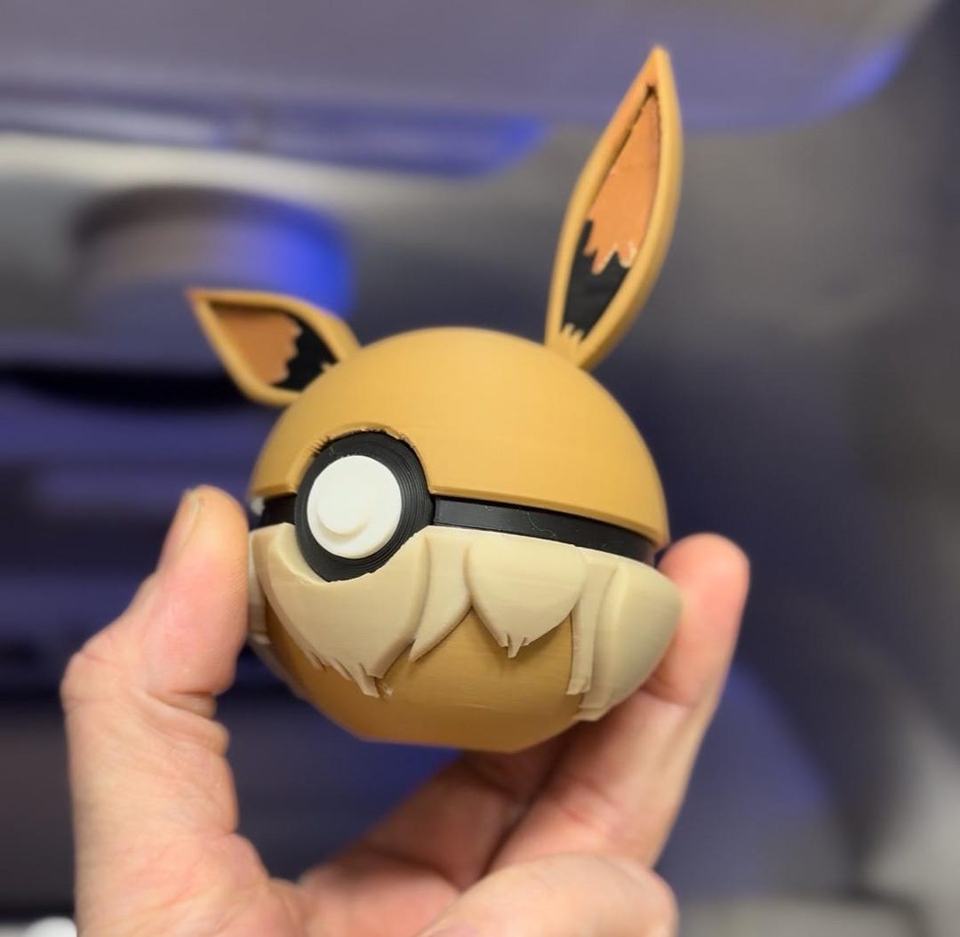 Custom 3d-printed Poké Ball - Perfect for Collectors and Trainers ...