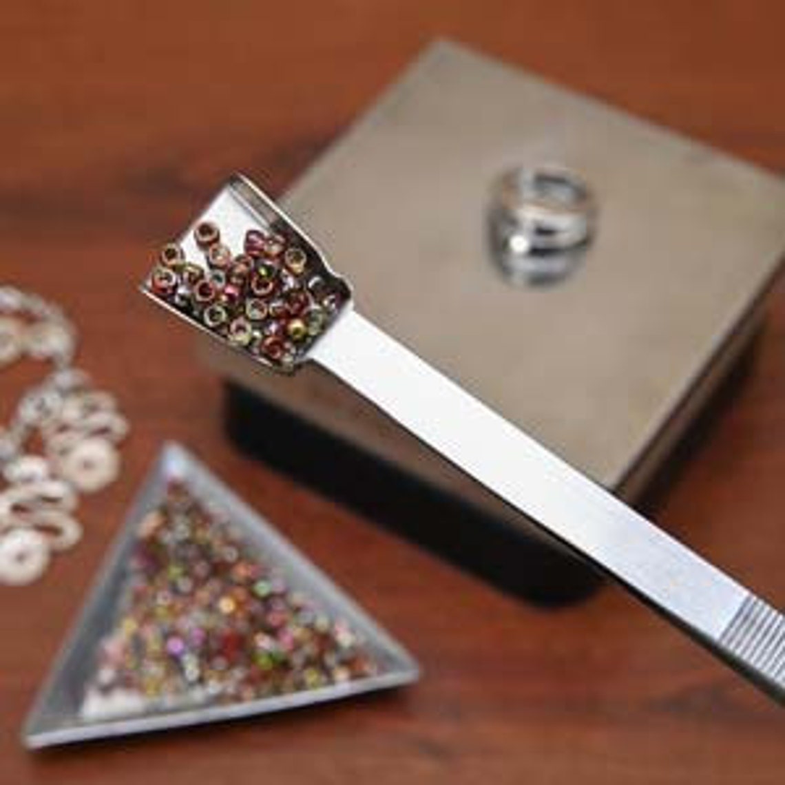 Scoop-n-Tweez combination bead scoop and fine tip tweezers | Etsy