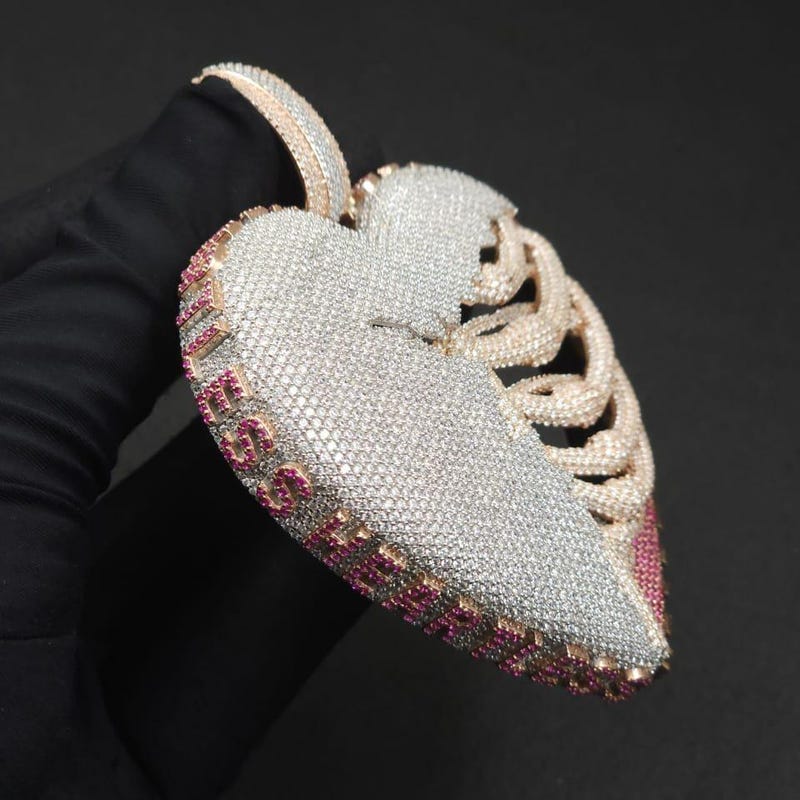 Custom Iced Out Pendant - Etsy