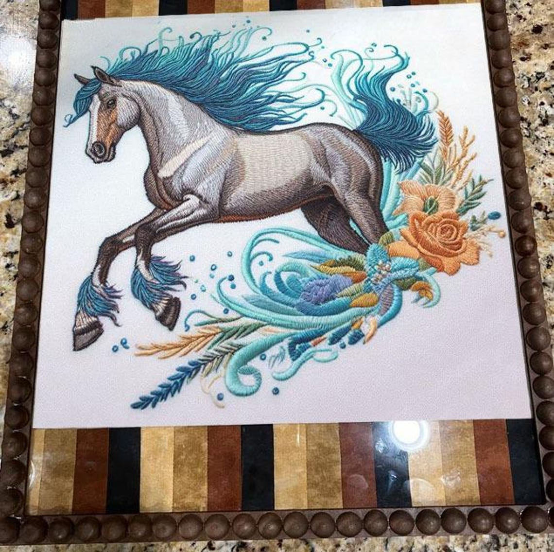 Beautiful Horse Embroidery Design – (4 Sizes) – Majestic Animal Pattern ...
