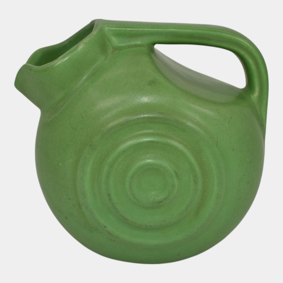 Niloak 1930s Vintage Art Deco Pottery Matte Green Bullseye Pitcher - Etsy