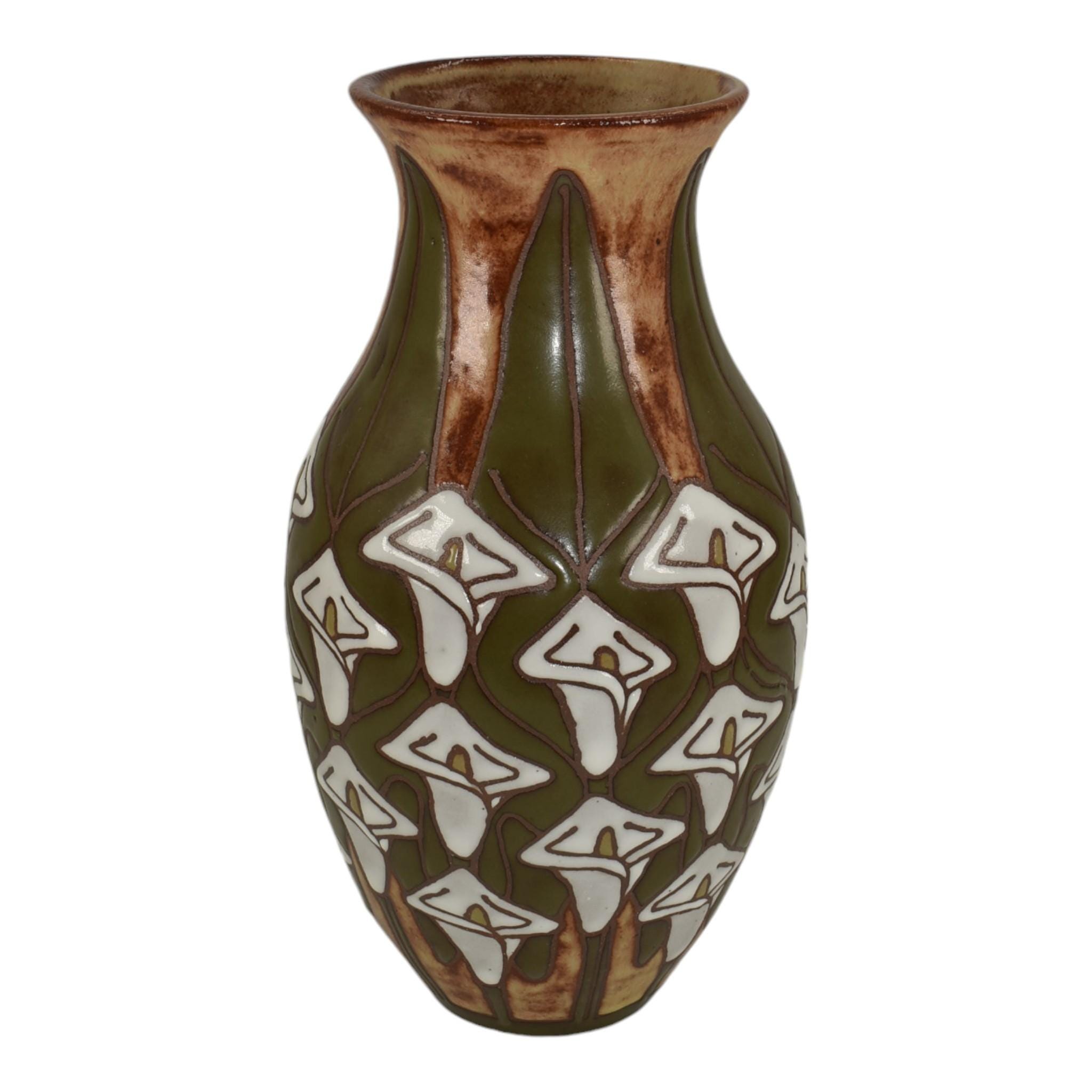 Common Ground Eric Olson Studio Art Pottery White Calla Lilies Green ...