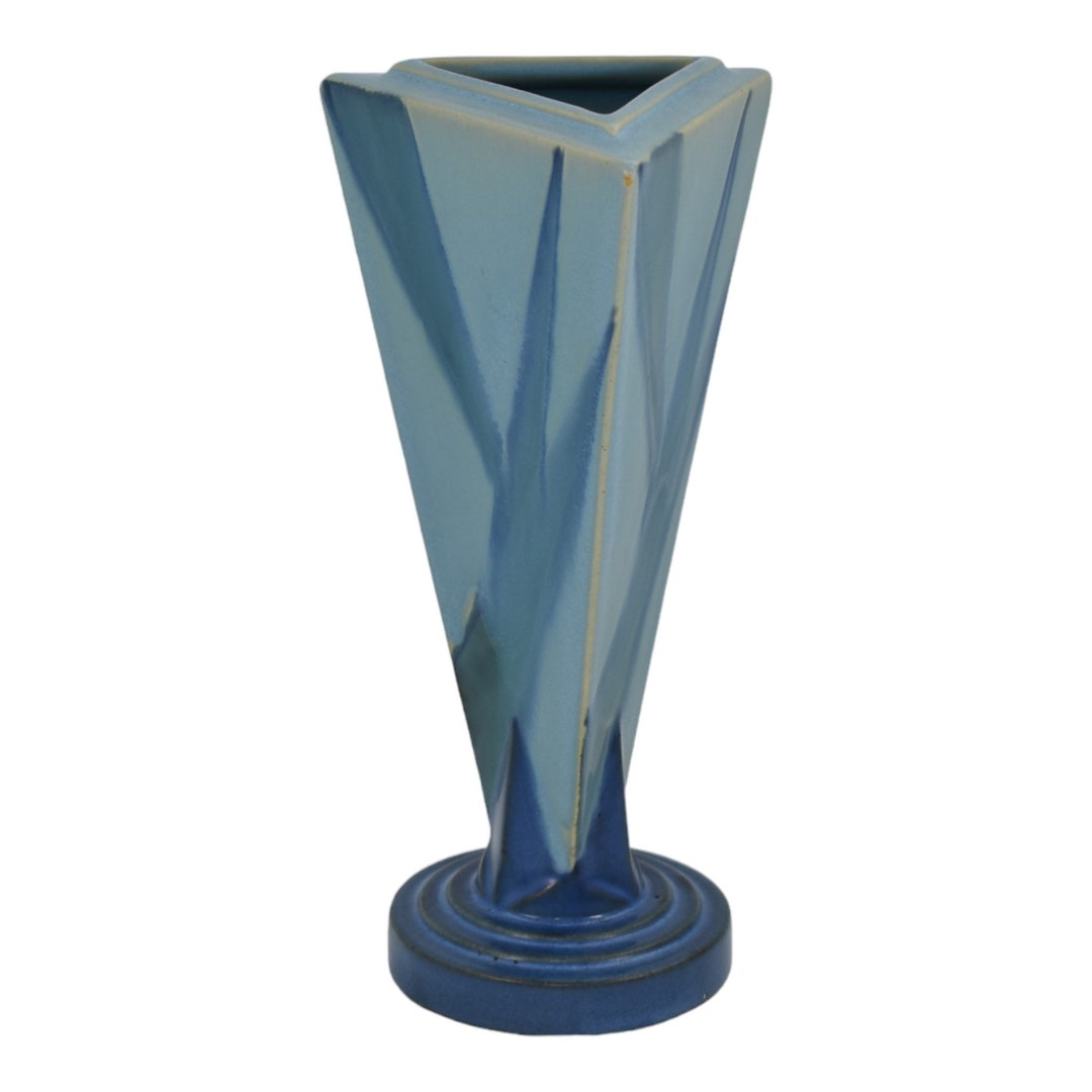Roseville Futura 1928 Vintage Art Deco Pottery Big Blue Triangle Vase ...