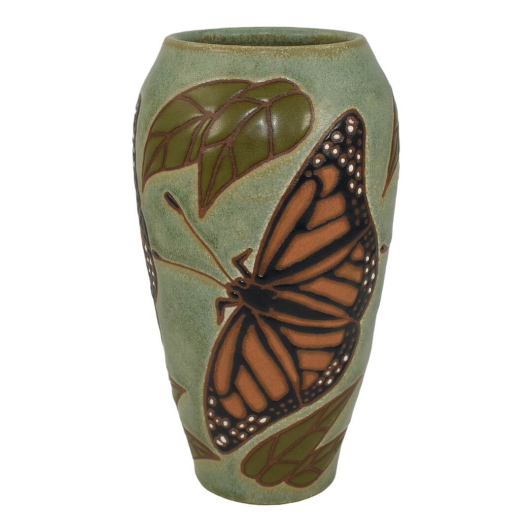 Common Ground Eric Olson Studio Art Pottery 2015 Green Monarch ...