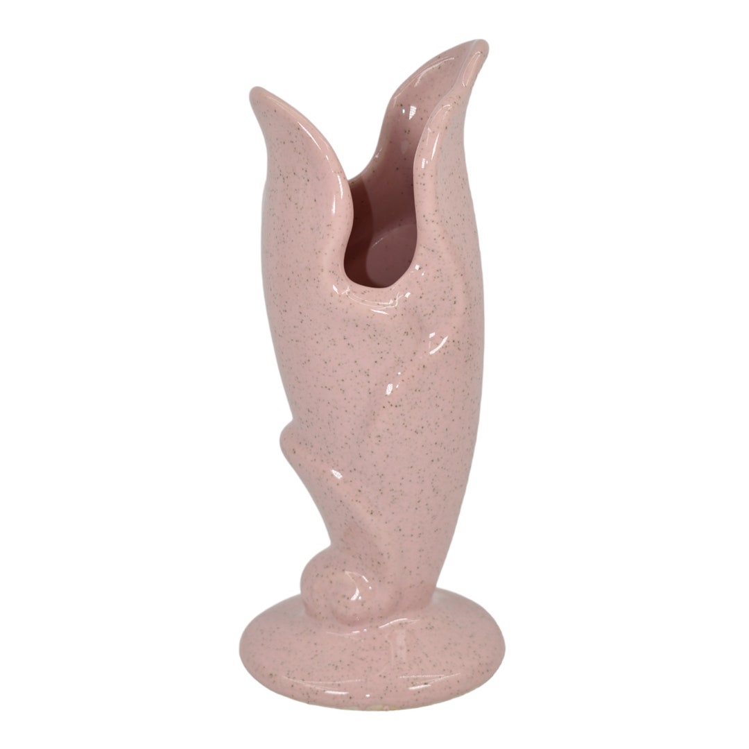 American Vintage Art Deco Pottery Mottled Pink Leaf Shaped Ceramic Vase ...