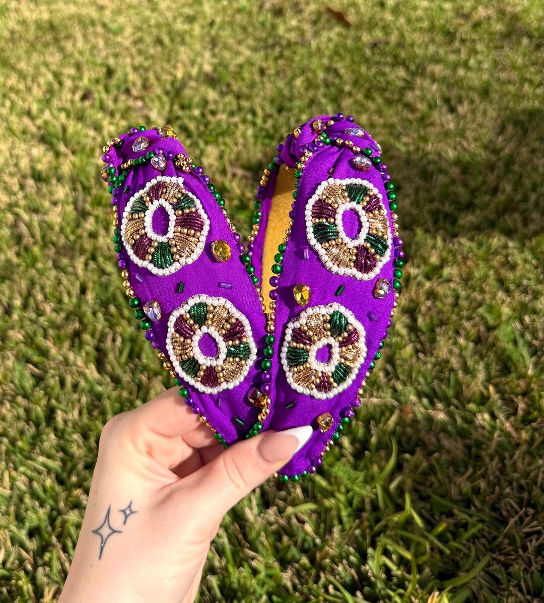 Mardi Gras Beaded Outline King Cake Headband | King Cake | Mardi Gras ...