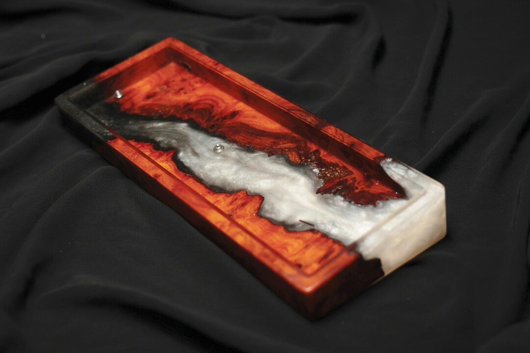 Black White Resin Keyboard Case, Artisan Craftsmanship for Keyboard ...