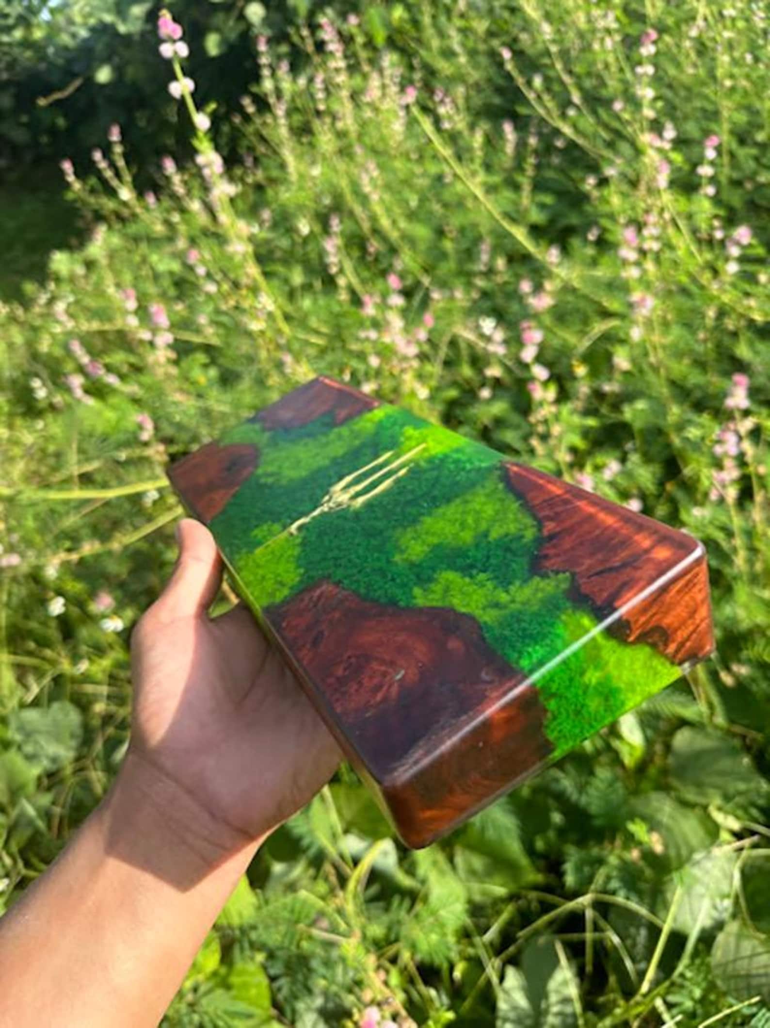 Grass Resin Keyboard Case - Artisan Craftsmanship for Keyboard ...