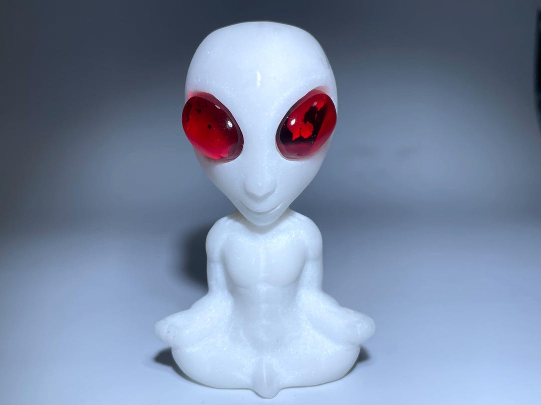3.1"natural White Jade Alien Skull,quartz Crystal Aliens,hand Made ...