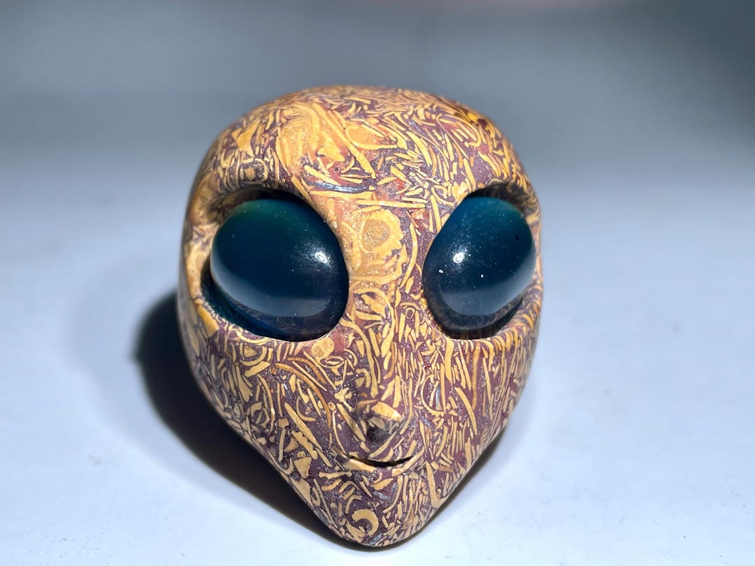 2.3natural Quartzose Jade Alien Head Kull,quartz Crystal Aliens,hand ...