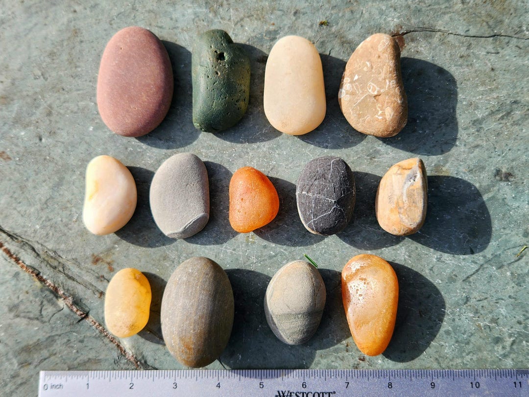 Lot of 13 Naturally Rounded Beach Stones, Oregon Coast, 2 Lbs, Jasper ...