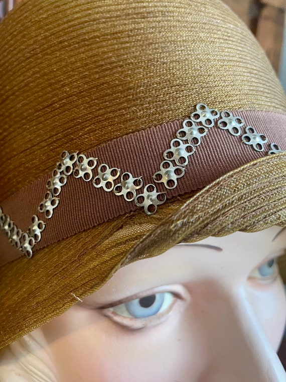 1920s golden-brown translucent straw cloche with meta… - Gem