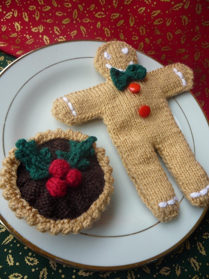 KNITTING PATTERN for Gingerbread Man and Mince Pie - Etsy