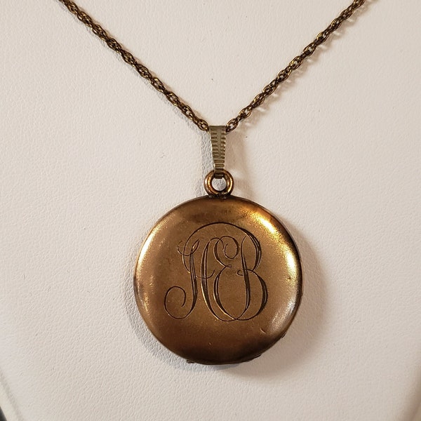 Monogrammed Locket - Etsy