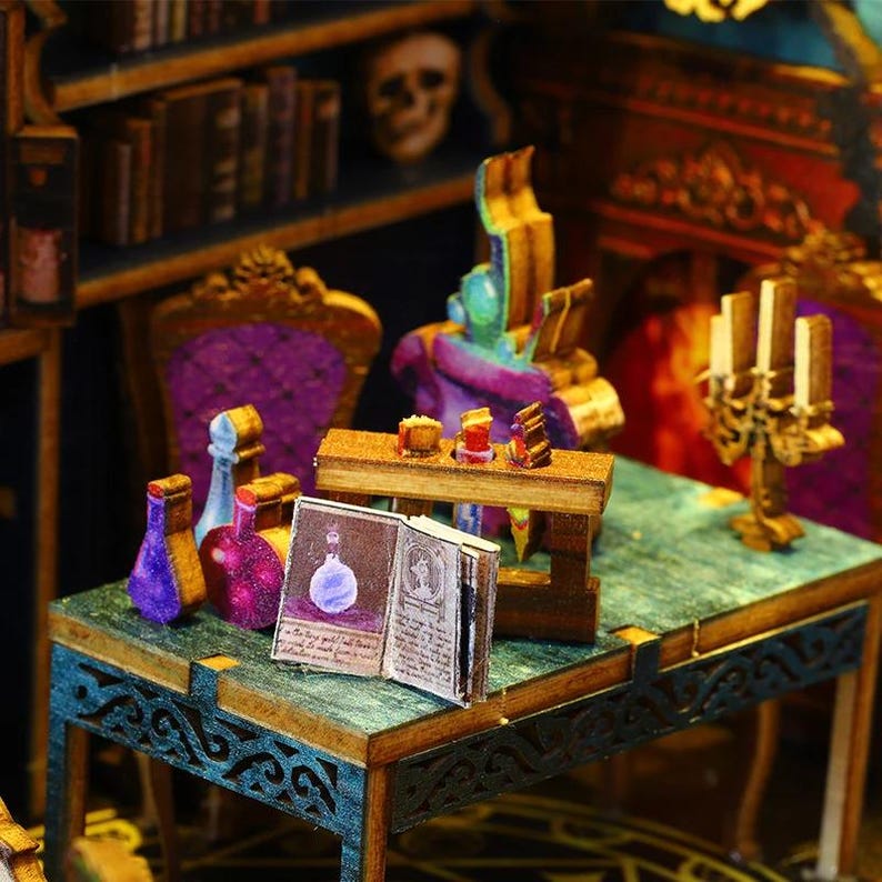 DIY Magic Book Nook Kit Wooden Bookshelf Insert, Miniature Assembly ...