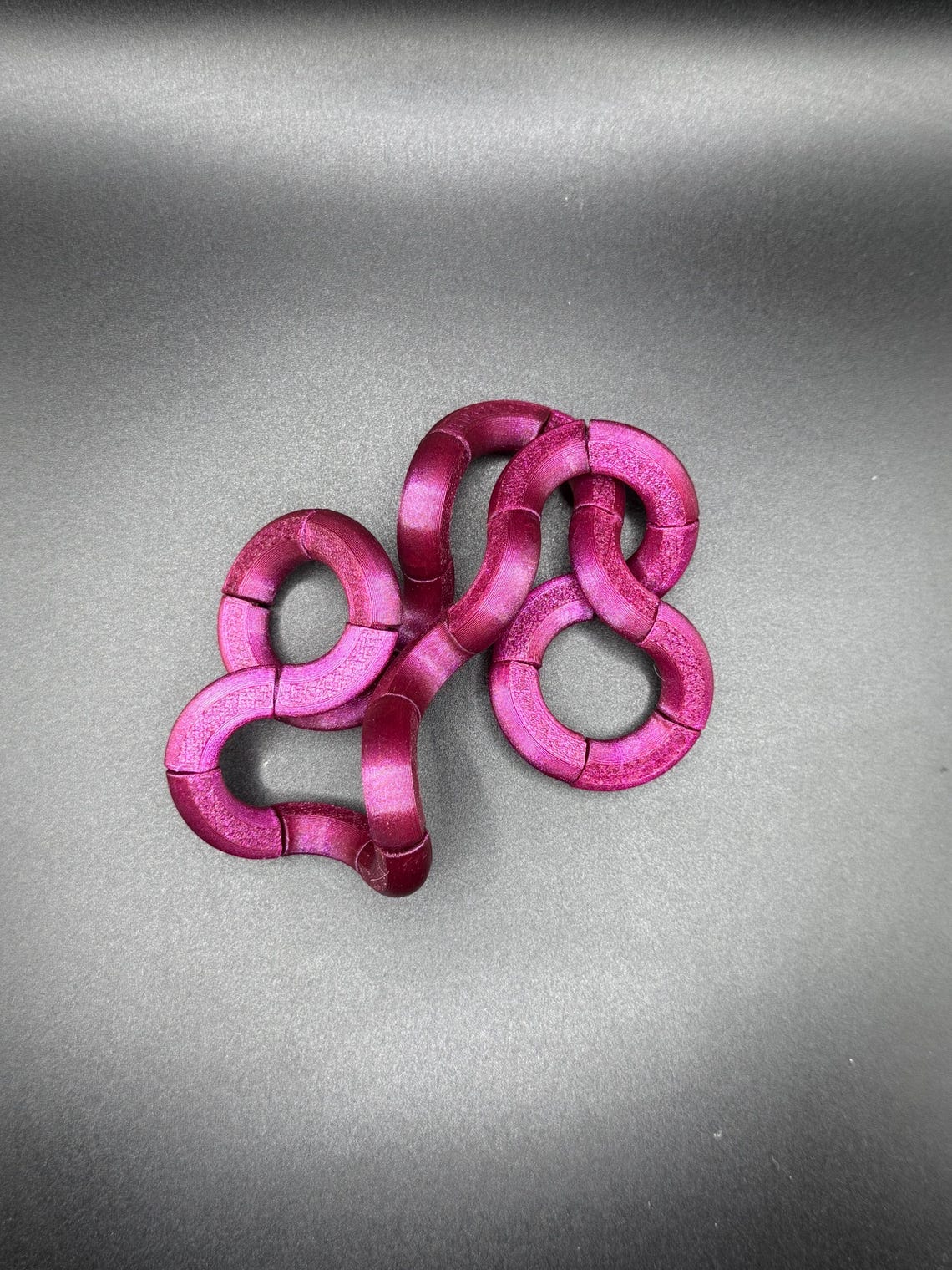 3D Printed Twisty Link Tangle Fidget Toy – Flexible Articulated Curves ...