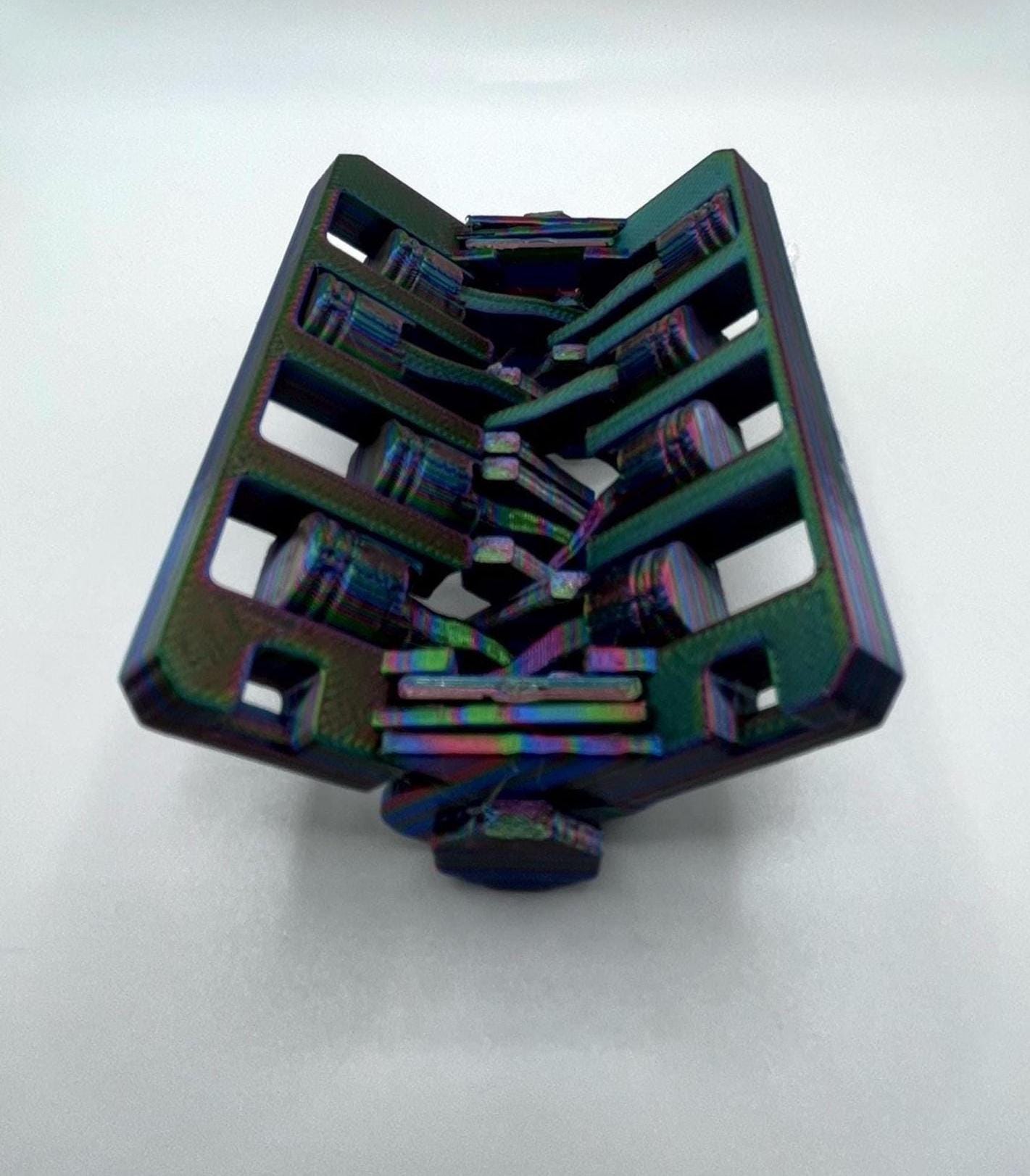 V8 Engine Fidget Toy – Mechanical Piston Crank Desk & Collectible Toy ...