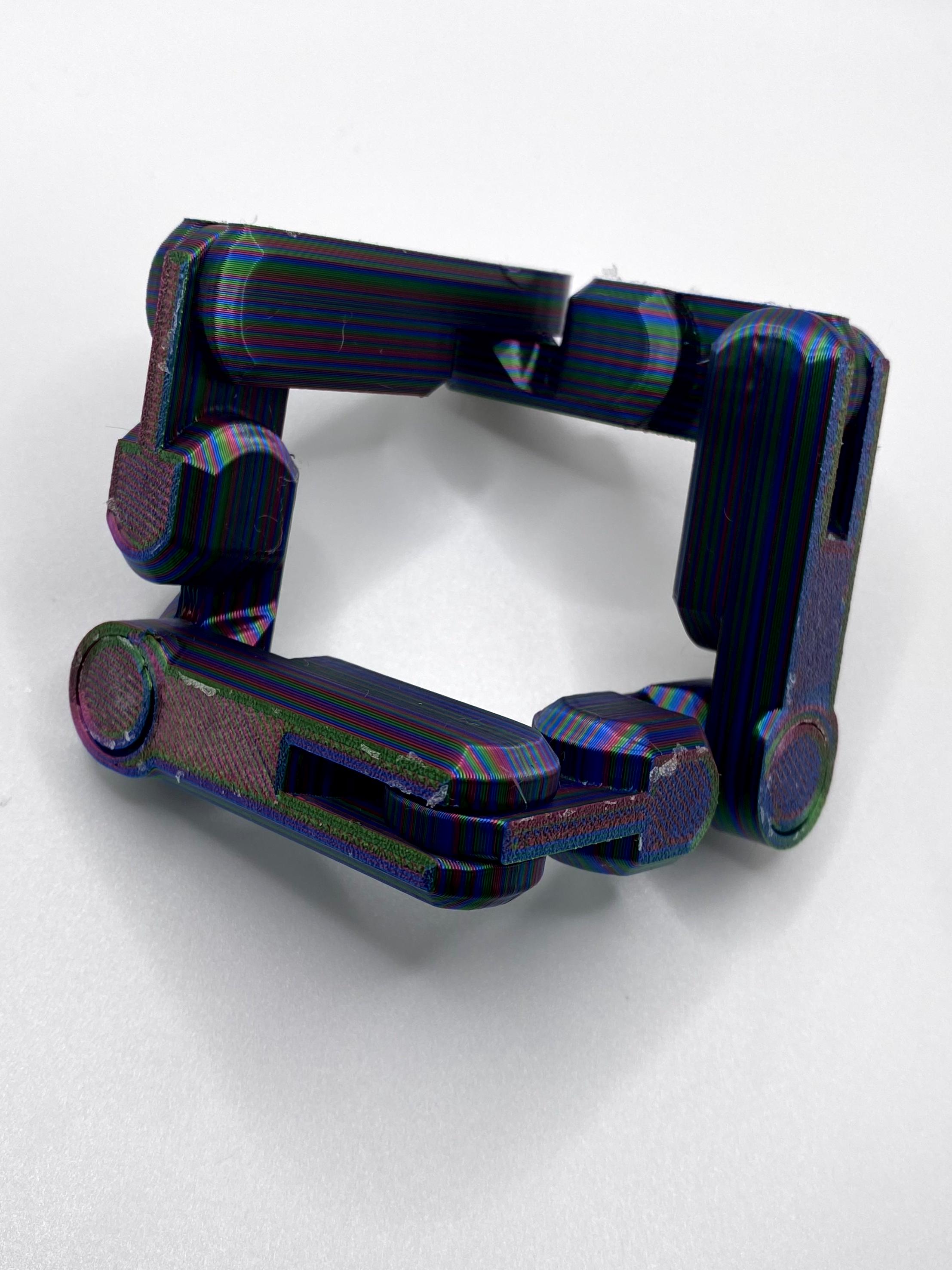 Infinity Triangle Fidget Toy | 3D Printed Rotating & Flipping Desk Toy ...