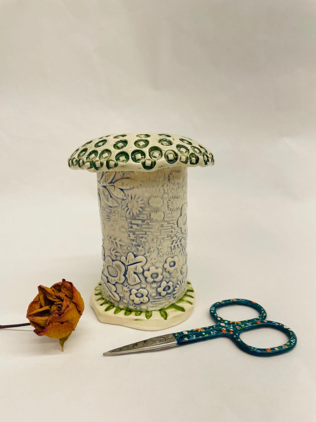Hand-built Ceramic Scissors Holder: A Unique Sewing Notion - Etsy