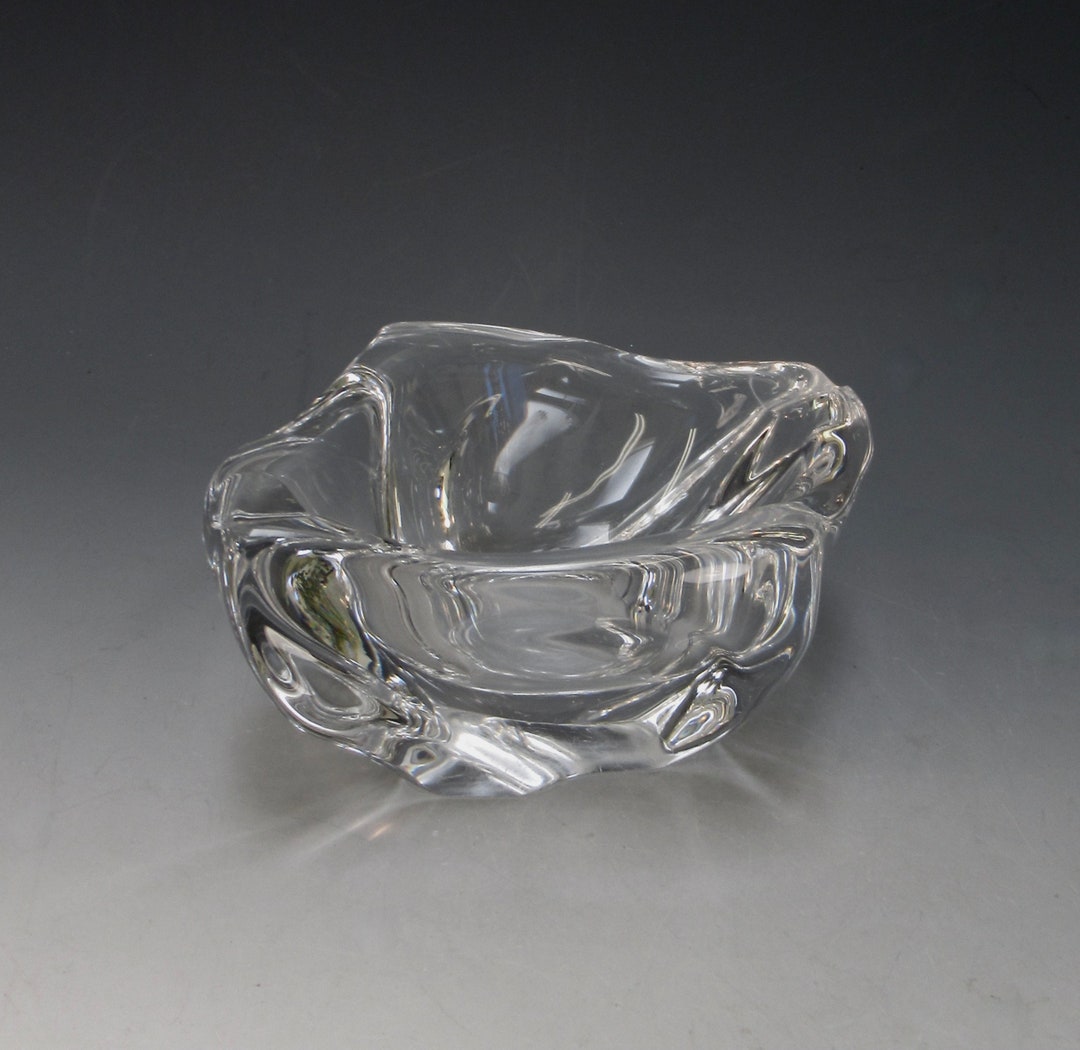 Daum France ... Mid Century ... Iconic Hand Blown Glass Dish ...