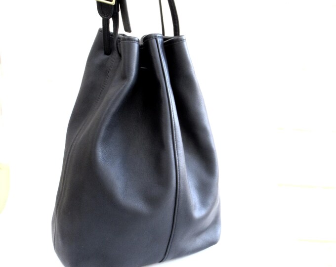 Vintage Coach Legacy Drawstring Bag USA ... Black Leather Sling Bucket ...