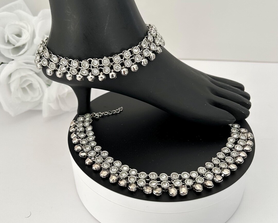 Silver Tone Handcrafted Payals/anklets Pair With Bells: Pakistani ...