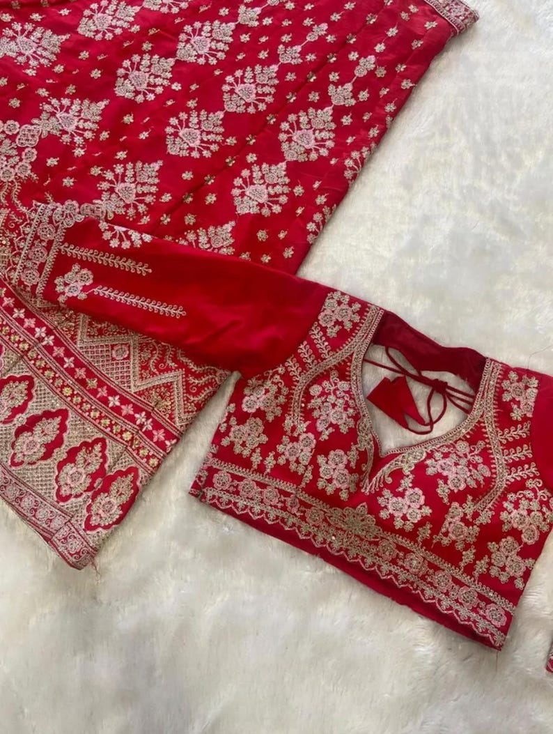 Stunning Indian/ Pakistani-style Red Bridal Lehenga Choli With Dupatta ...