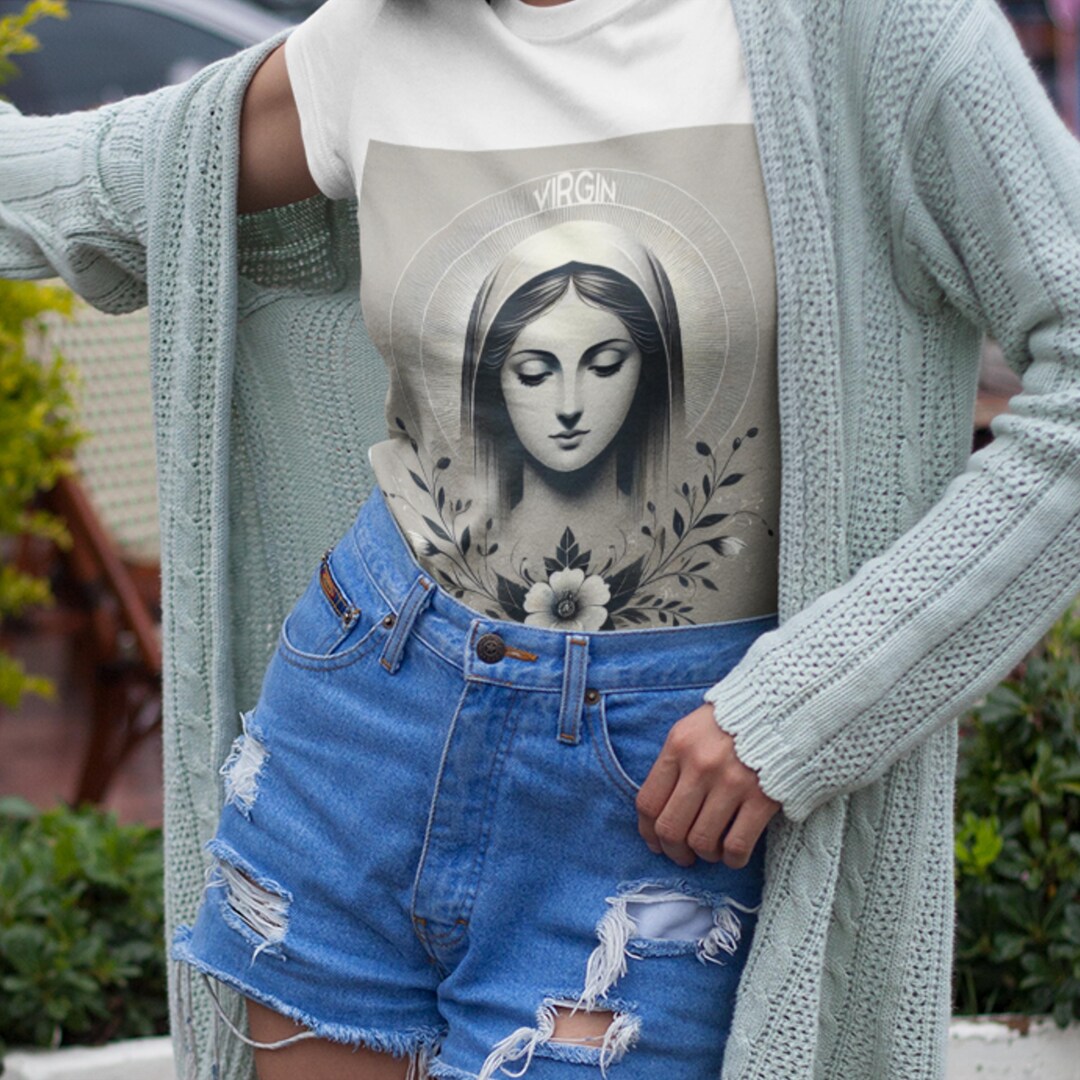 Virgin Mary Graphic Tee, Grayscale Vintage Religious Shirt - Etsy