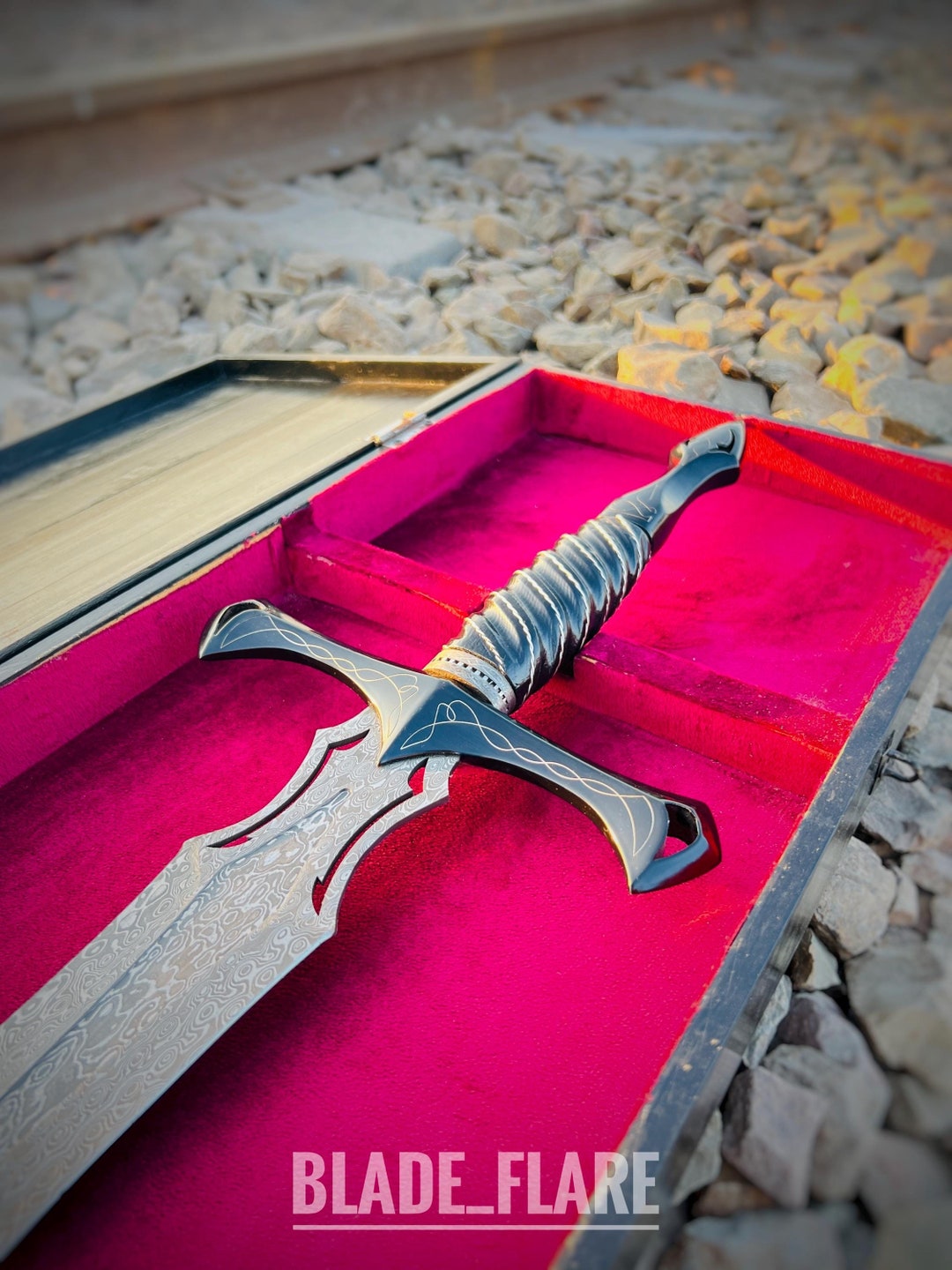 Handmade Damascus Steel Sword: Ebony Twist Handle, Silver Inlays - Etsy