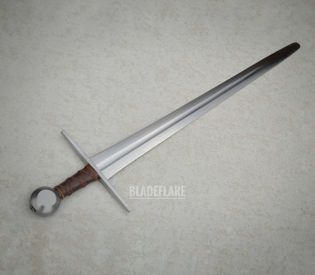 Beautiful One Handed Sword Rounded Tip Made From High-quality Materials ...