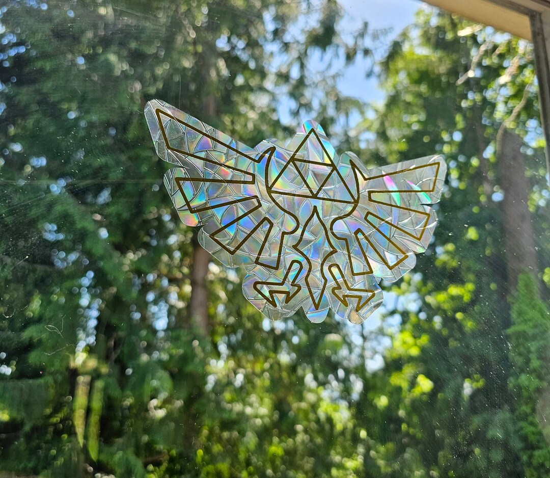 Legend of Zelda Hylian Crest Suncatcher Decal - Etsy