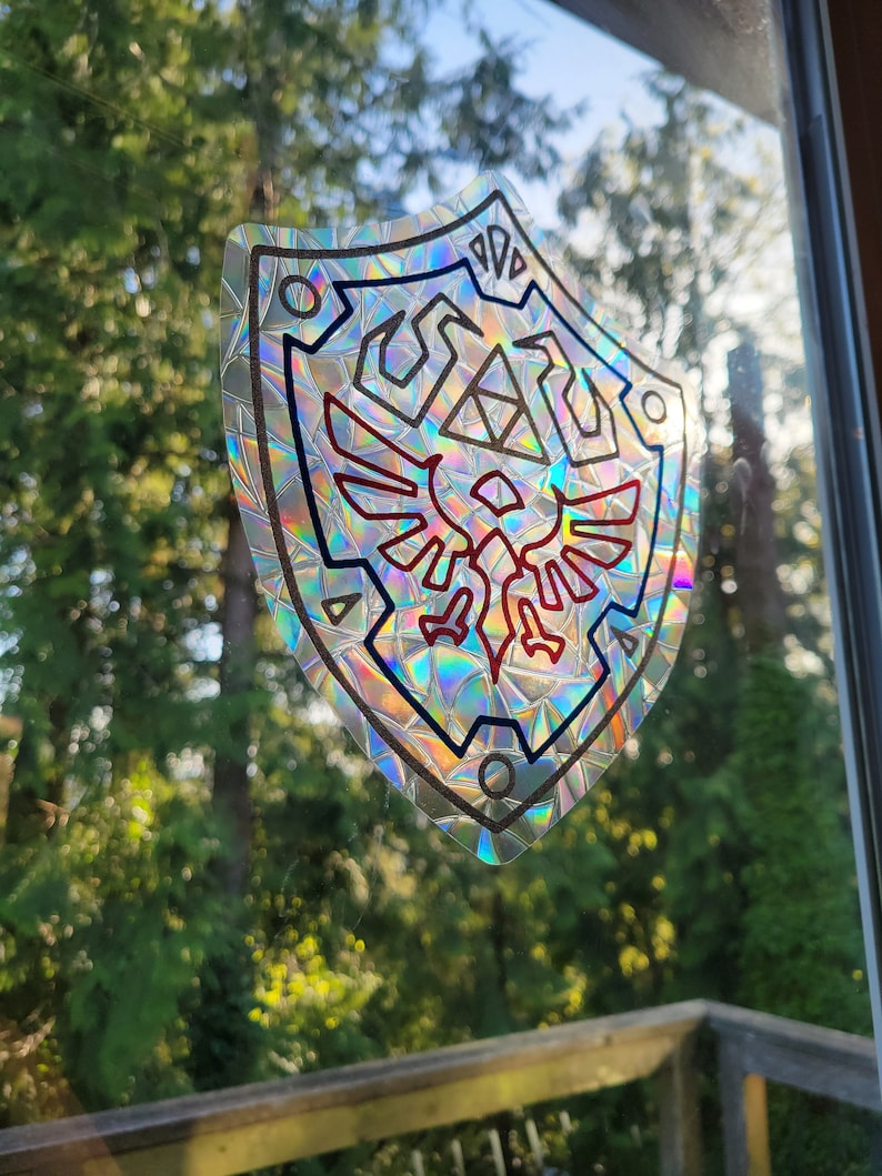 Legend of Zelda Hylian Shield Window Cling Suncatcher - Etsy