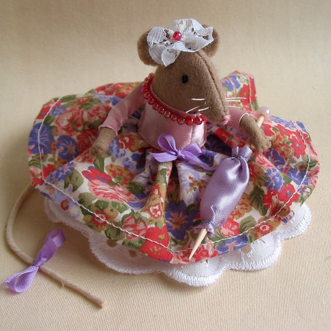 Little Miss Mouse 2" (5cm) - Mouse Sewing Pattern - Felt Mouse - Hand ...
