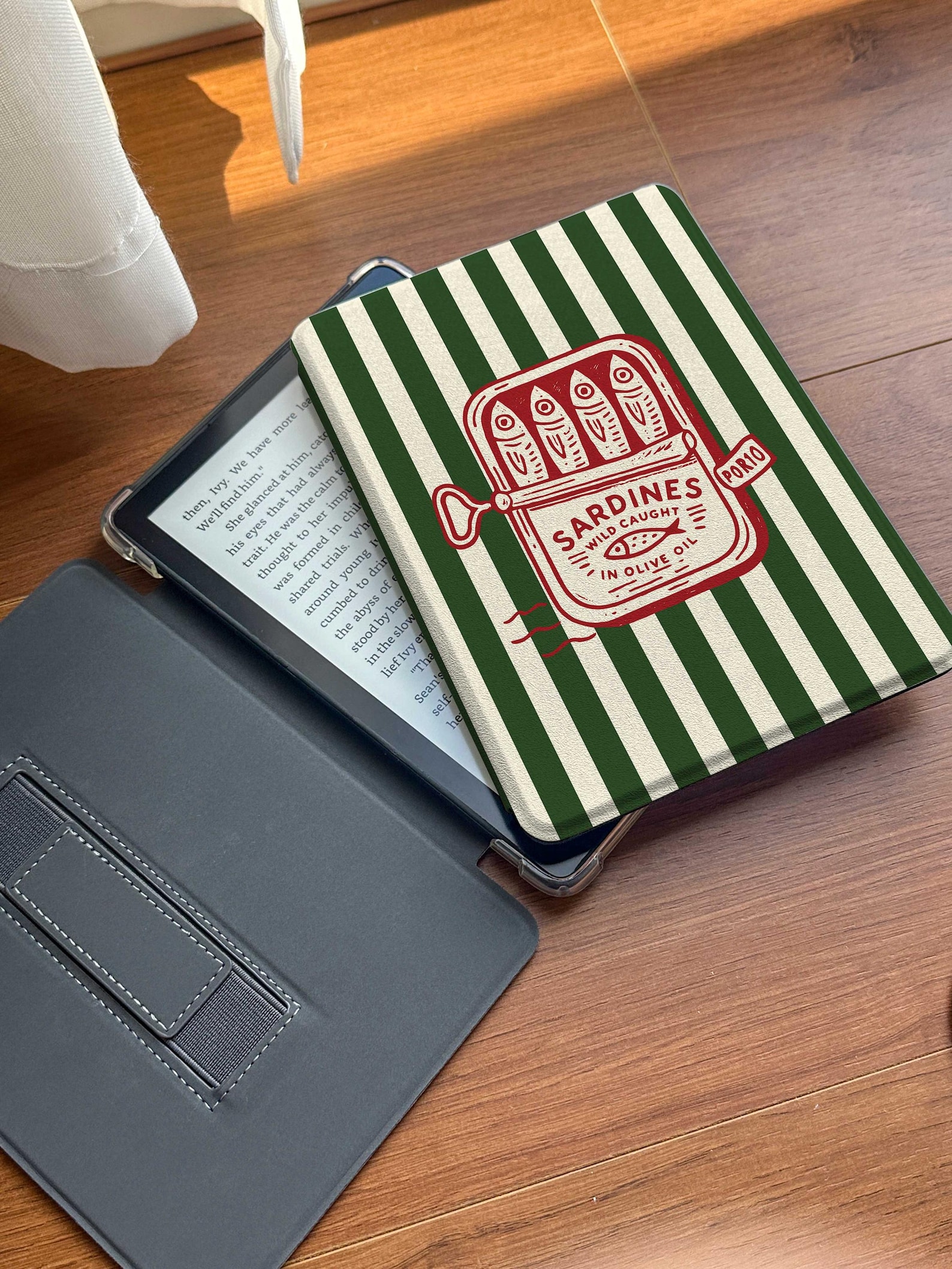 Sardines Art Kindle Paperwhite 12th 7'' Cover Kobo Clara Color Case ...