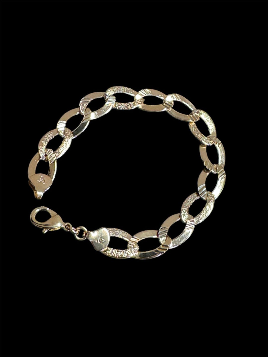 Elegant Xuping Gold-plated Chain Bracelet – Stylish Textured Link ...