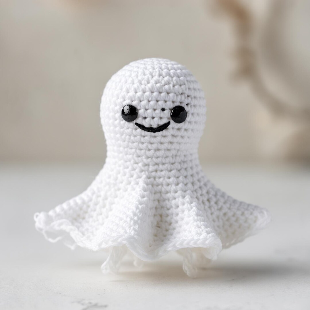 Beginner-friendly Ghost Amigurumi Crochet Pattern | DIY Halloween ...