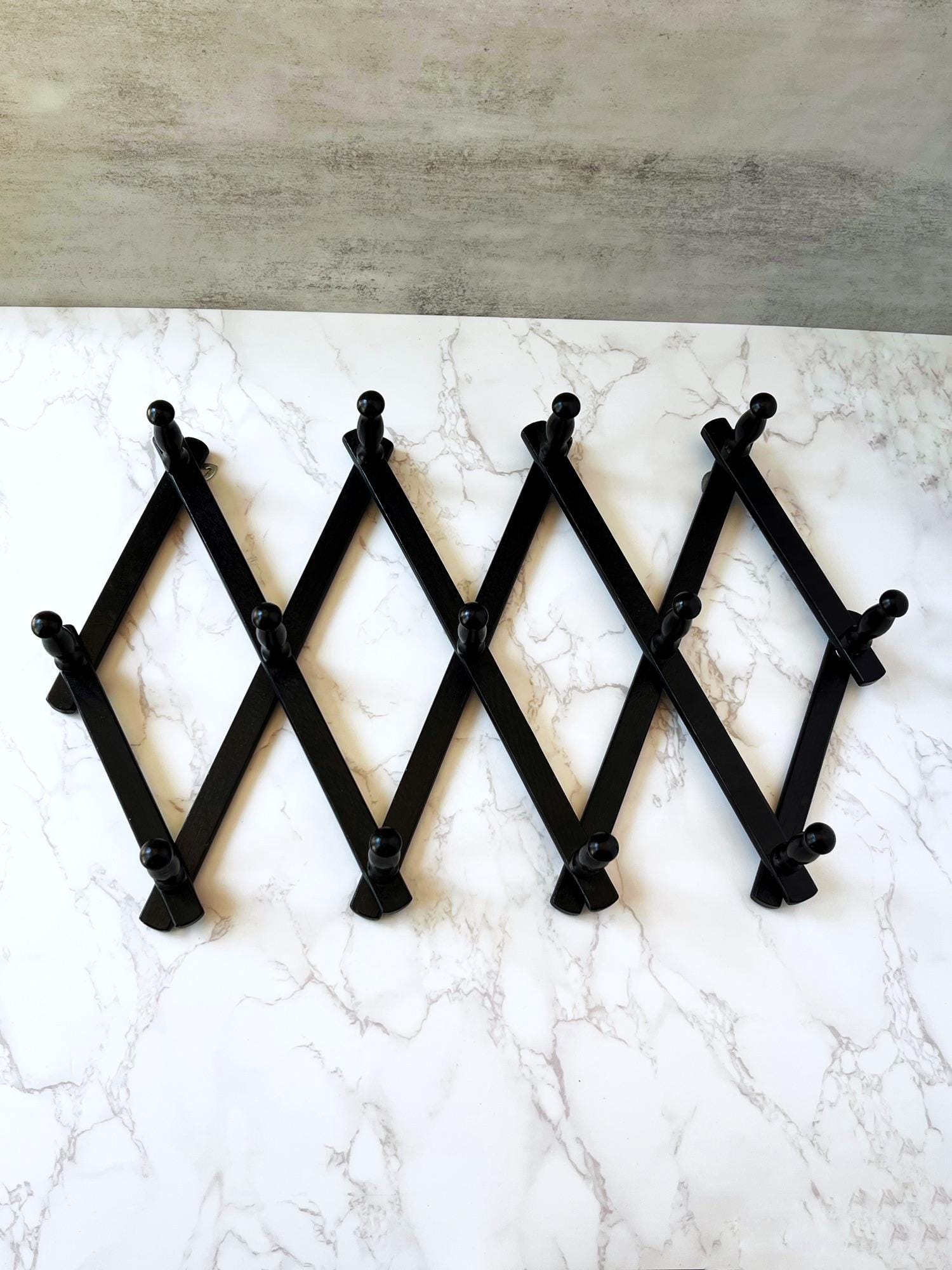 Vintage Wood Accordion Wall Rack – Expanding 13-hook Peg Rail, Mid ...