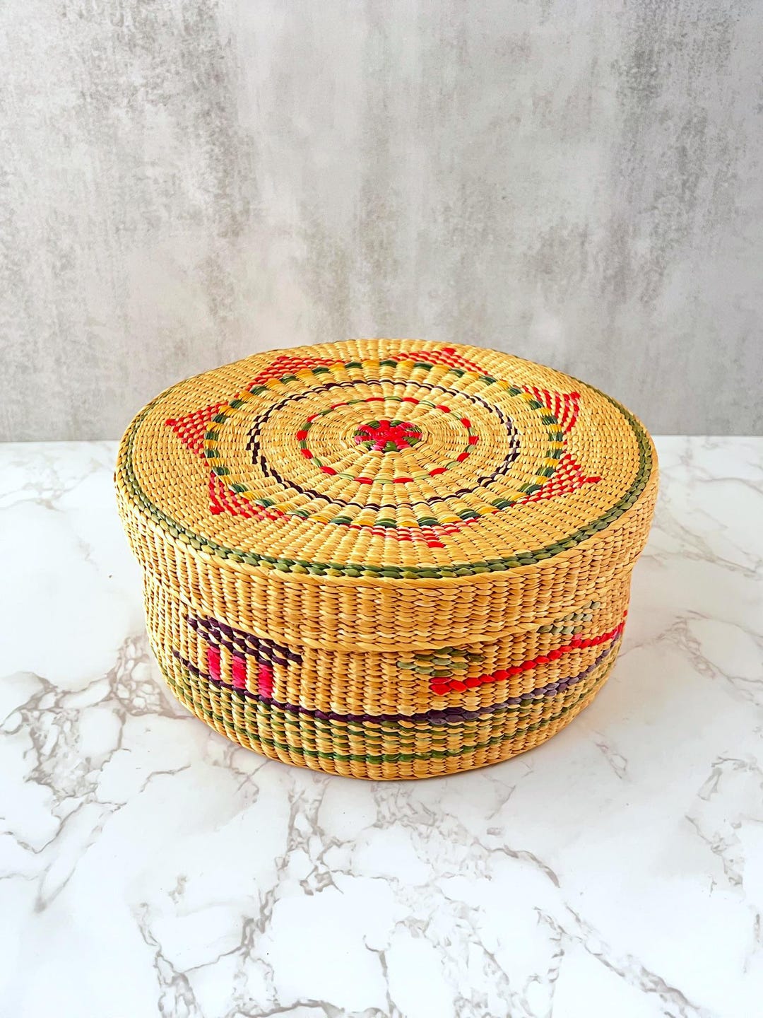 Vintage Handwoven Lidded Basket: Colorful Boho Wicker Trinket Box - Etsy