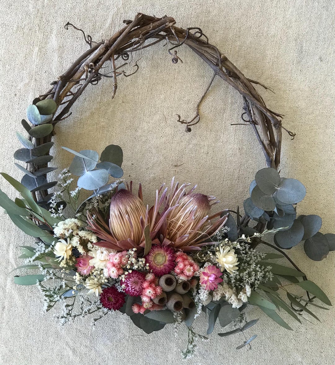 Australian Native Wreath Featuring Proteas Strawflowers Gumnuts Native ...