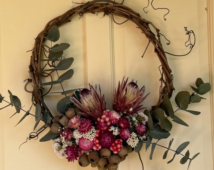 Australian Native Collection Dried Flowers Wreath Featuring Proteas ...