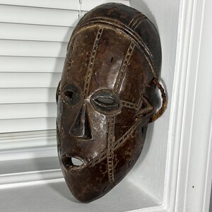 Authentic Tabwa Mask – 10.6 Inches From the Democratic Republic of the ...