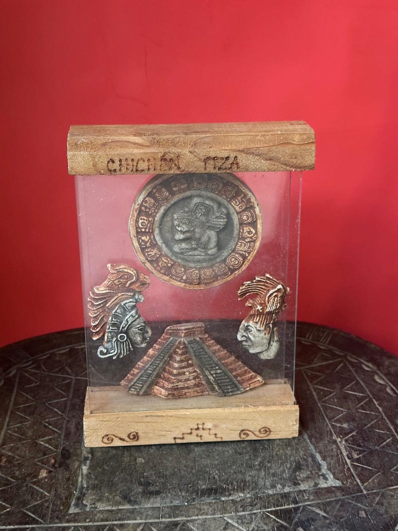 Vintage Chichen Itza Mexican Folk Art Glass Wood Shadow Box – Pyramid ...