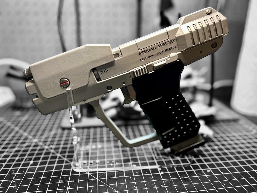 M6G Magnum Prop- Inspired by HALO Master Chief - Etsy Canada