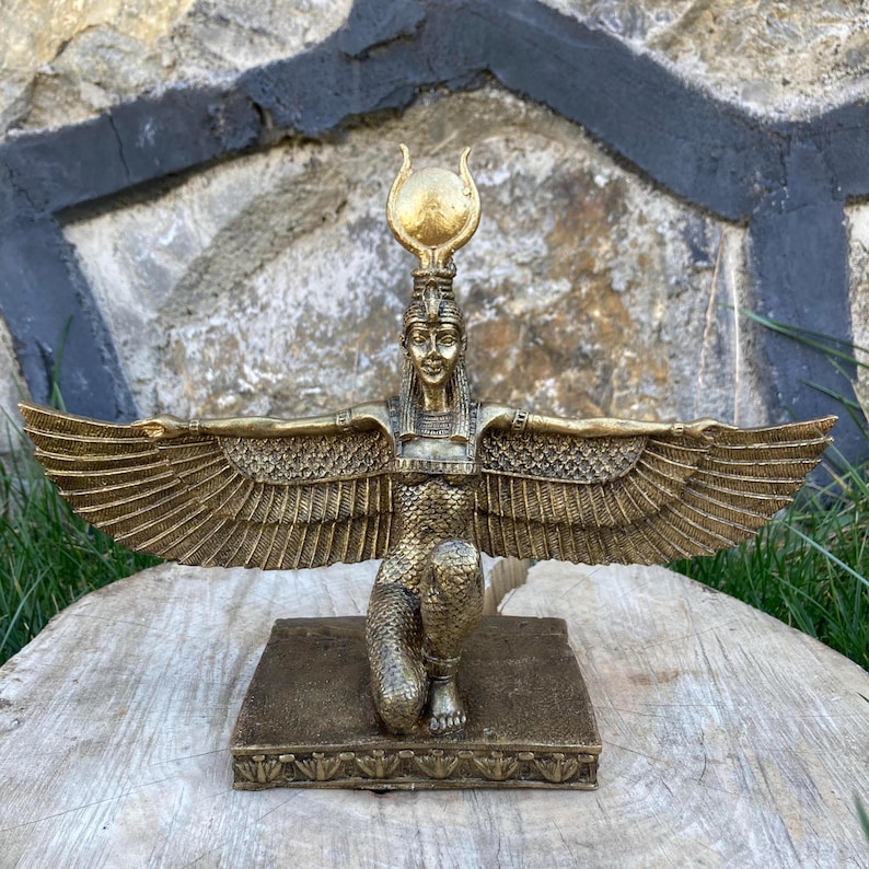 Isis Decorative Ancient Egyptian Statue, Polyester Sculpture | Egyptian ...