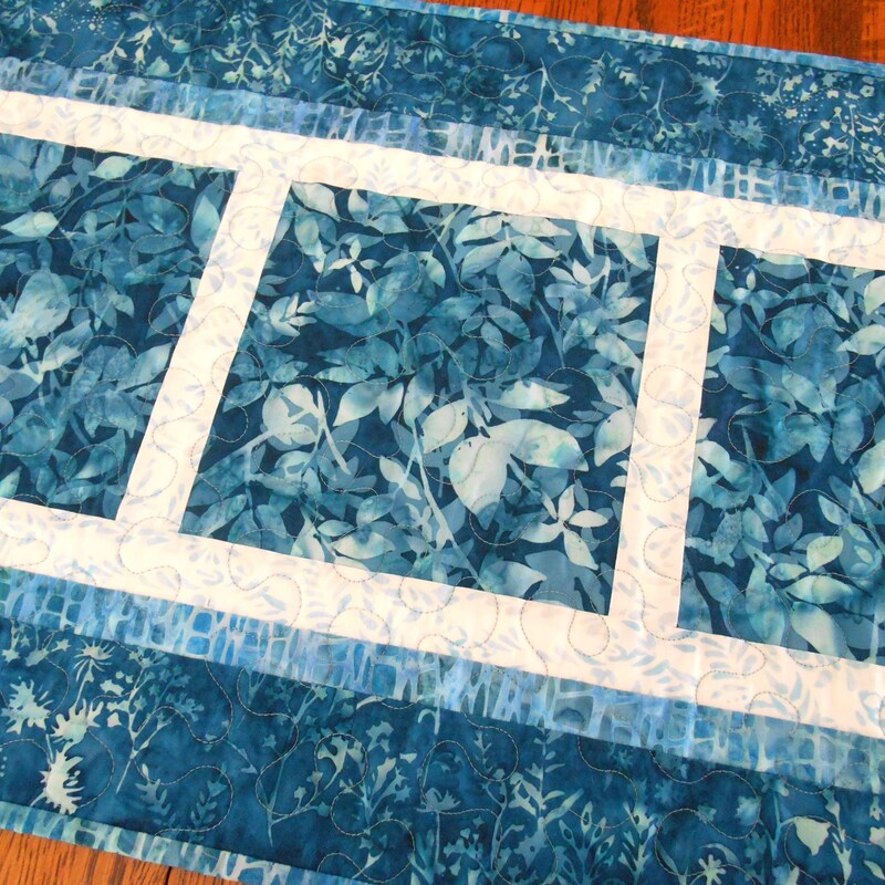 Quilted Table Runner - Etsy