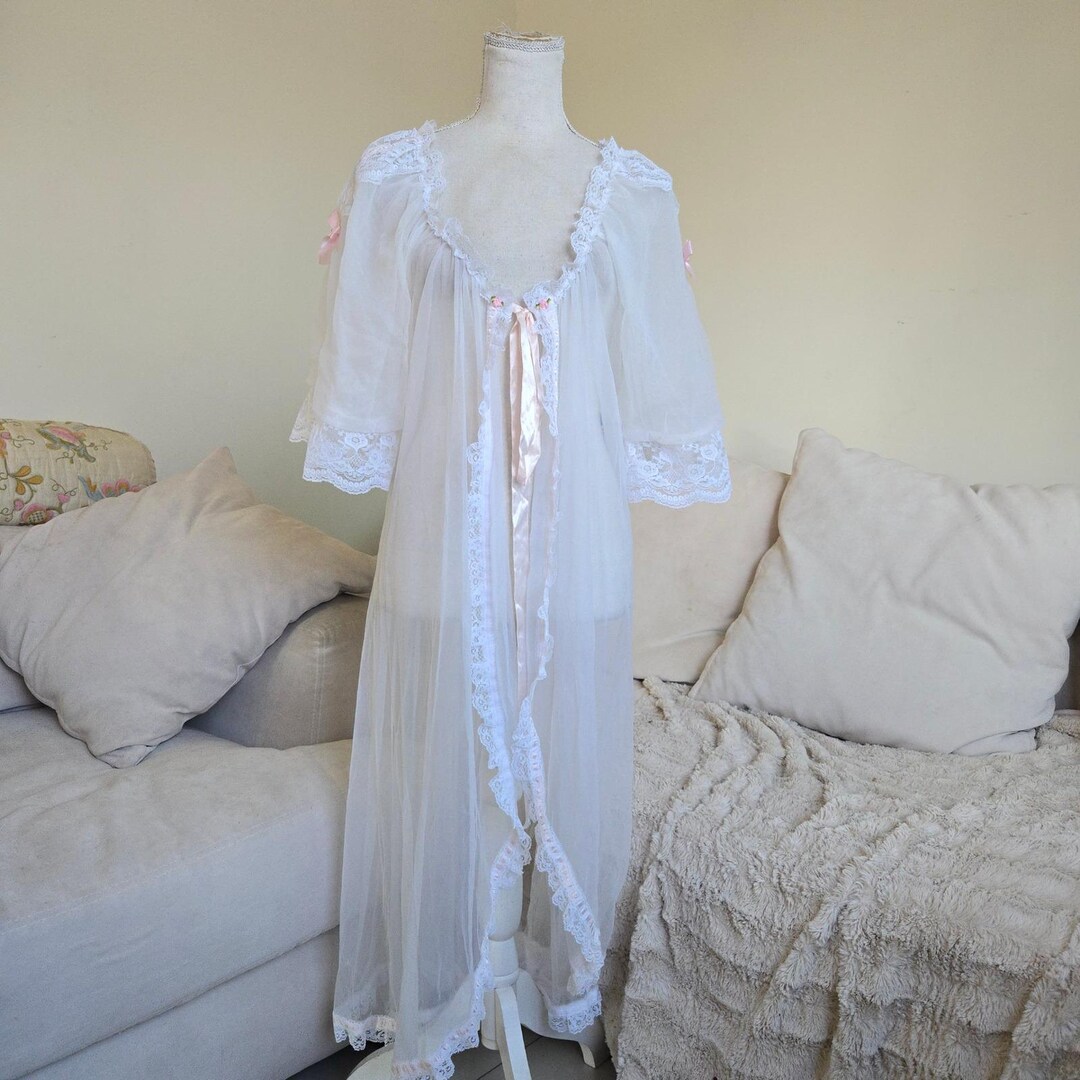 Vintage Tosca of California Lingerie Robe Sheer Lace Trim Pink Bows ...
